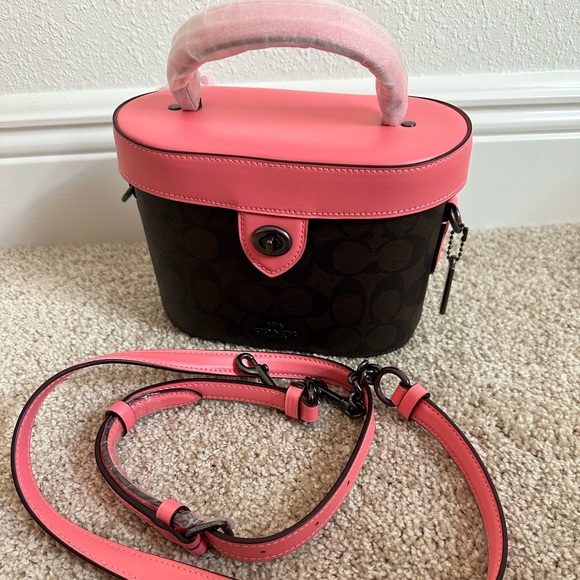 Coach | Bags | Coach Kay Crossbody In Signature Canvas | Poshmark